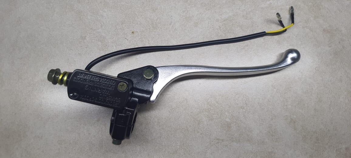 RH Master Cylinder Assembly-Universal - Electric Scooter Parts